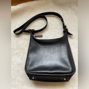 Coach | Bags | Coach Vintage Legacy Zip Black Handbag Shoulder ...